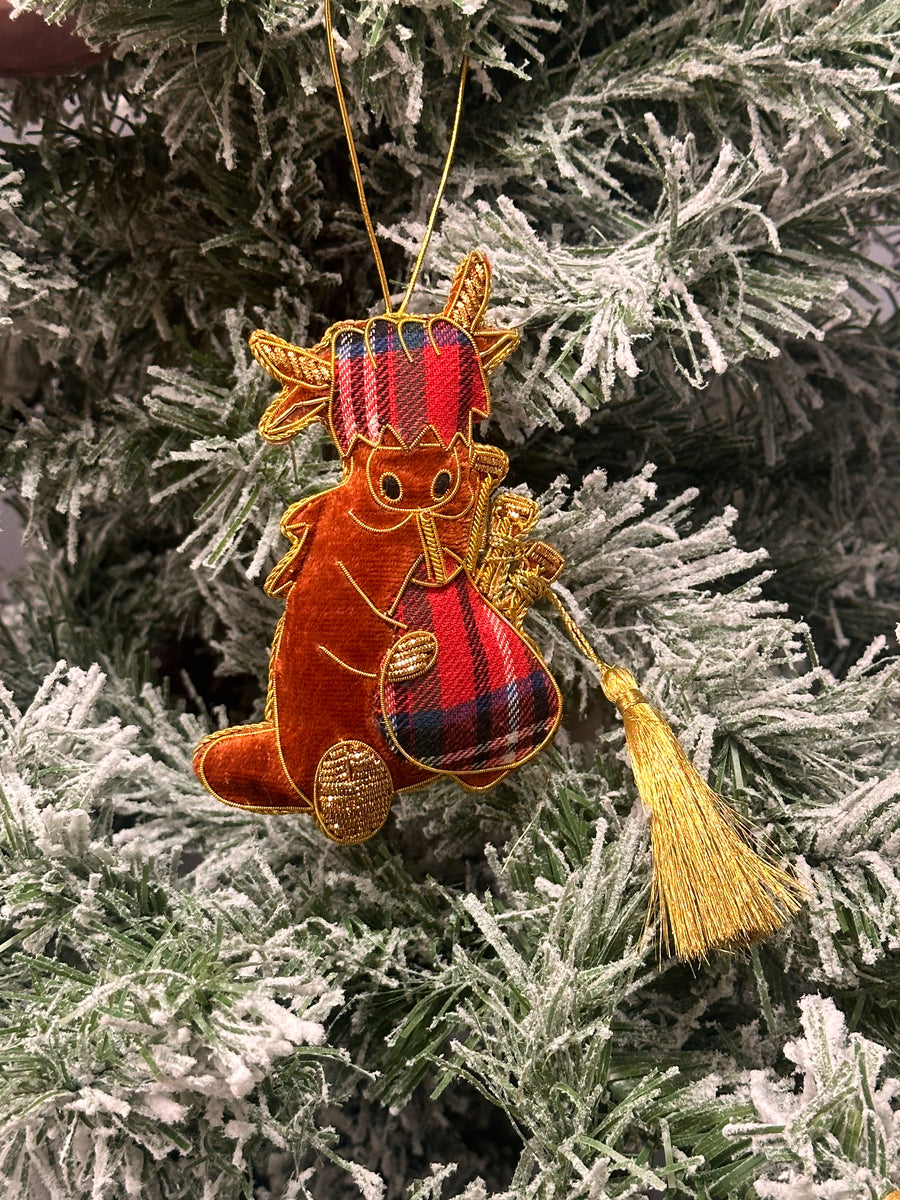 Hand Embroidered Bagpiping Highland Cow – Nutcrackerco